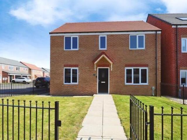 Fulmar Drive, Morpeth, 4 Bedroom Detached