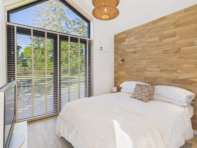 Fulmer Lane, Gerrards Cross, Buckinghamshire SL9, 1 bed property to rent, £1,250 pcm | PrimeLocation