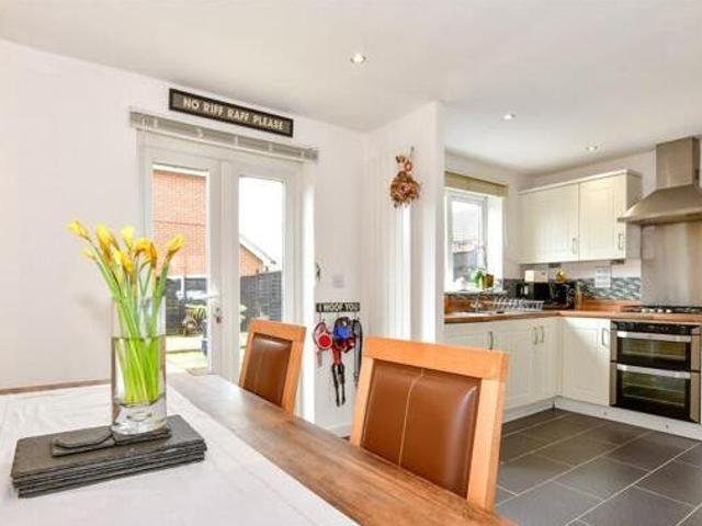 Furfield Chase, Boughton Monchelsea, 3 Bedroom Semi detached
