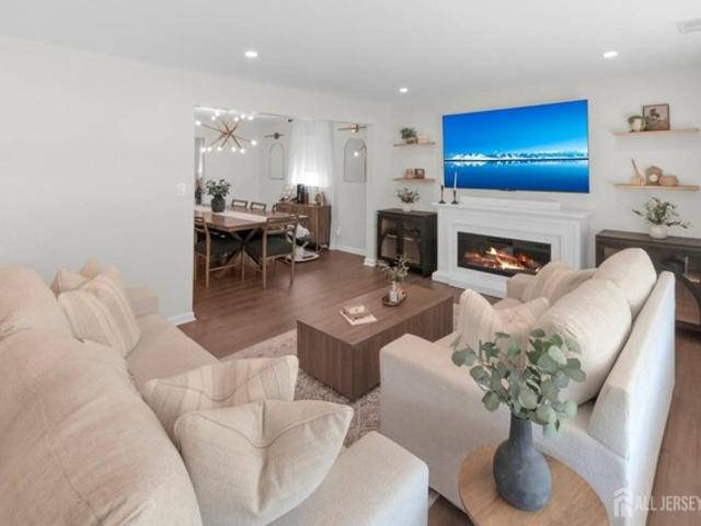 Furman Ave, Sayreville, Home For Sale