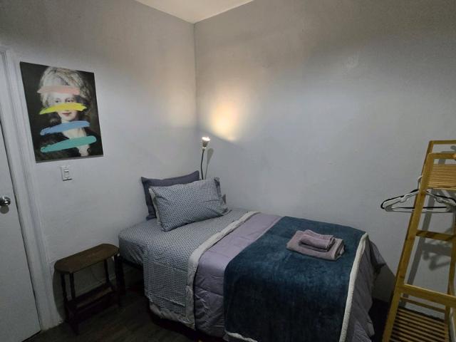 Furn Room Washington Heights $1050 + $550 Sec