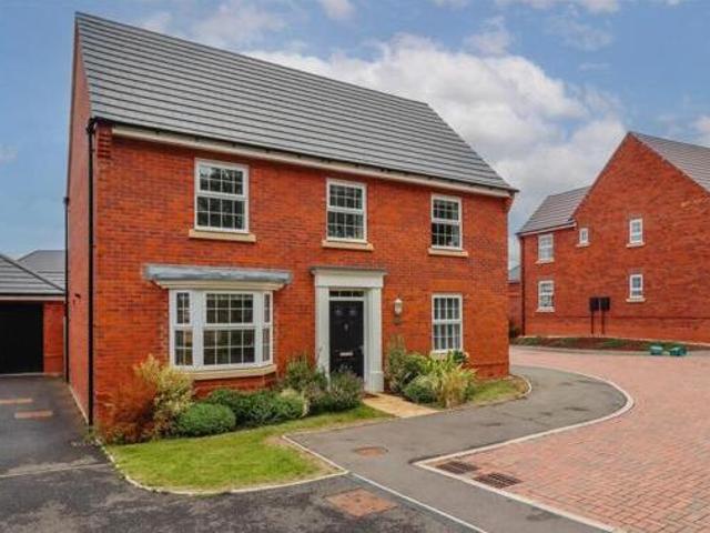 Furnace Fields, Bishops Itchington, 4 Bedroom Detached
