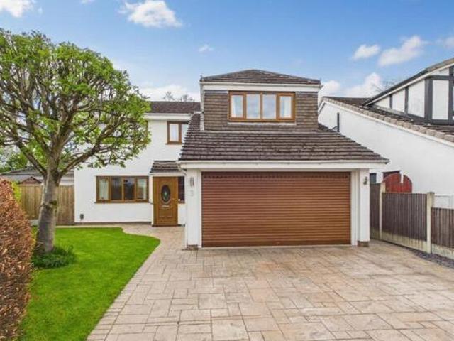 Furness Close, Poynton, 4 Bedroom Detached