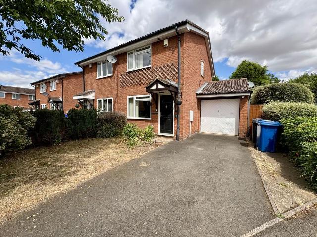 Furness, Glascote, Tamworth B77, 2 bed semi detached house to rent, £1,100 pcm | PrimeLocation