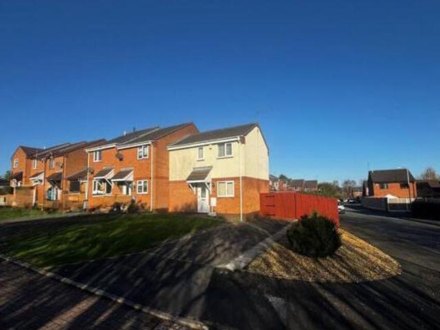 Furness Grove, Stafford, 2 Bedroom End