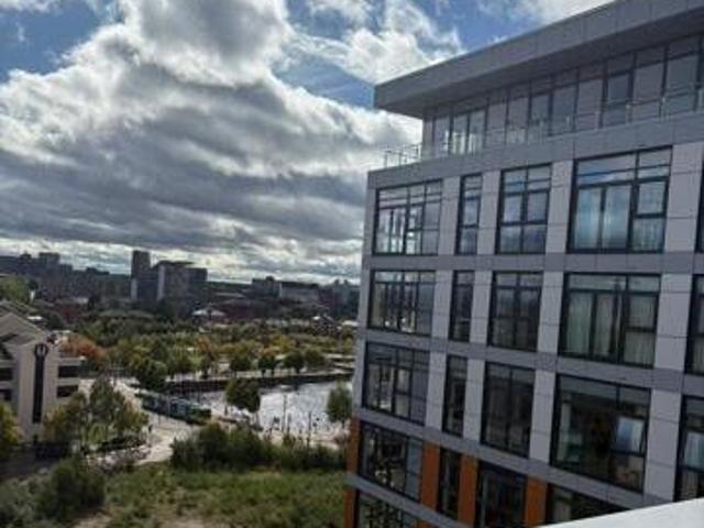 Furness Quay, Manchester, 2 Bedroom Apartment