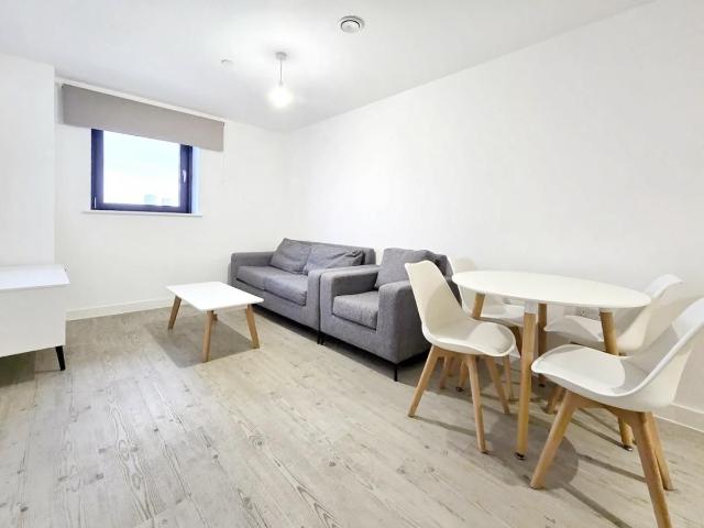Furness Quay, Salford M50, 1 bed flat to rent, £900 pcm | PrimeLocation