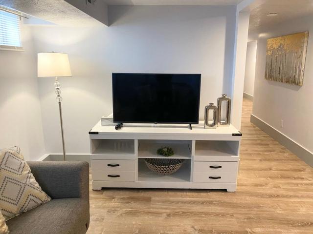 Furnished 3BR Basement Apt Near Downtown & U of U
