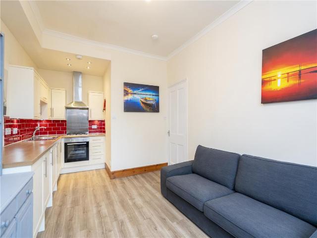 Furnished 1 bedroomed flat