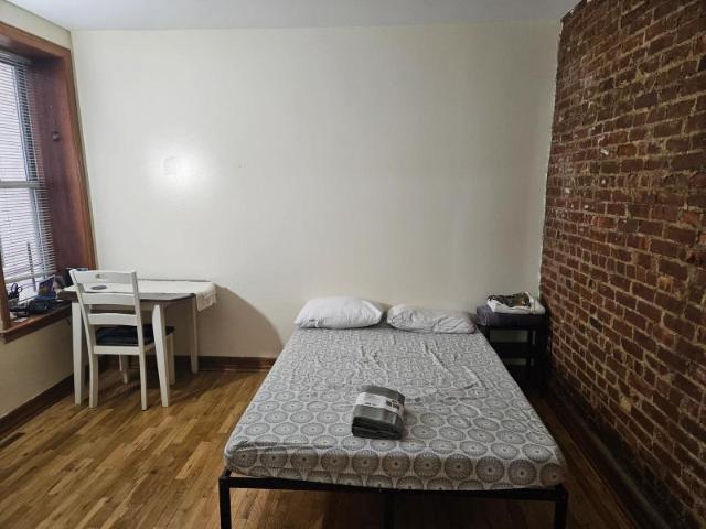 Furnished, Cozy Room 1 block from Brooklyn Museum
