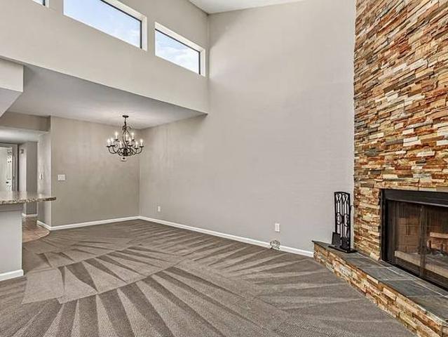 Furnished Condo in McCormick Ranch!