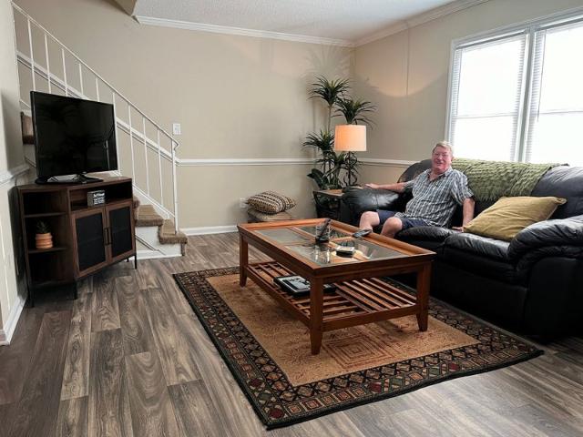 Furnished apartment, with substantial living area