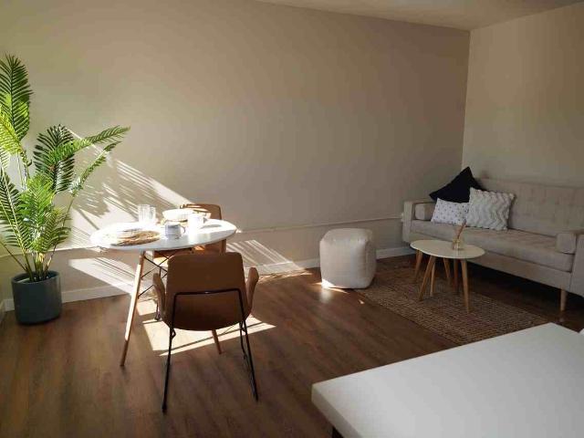 Furnished Apartments with flexible lease terms and unbeatable building amenities. 2 Bedroom Apartment for Rent at 125 Byrd Ave, Neenah, WI 54956