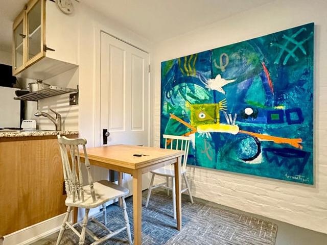 Furnished basement apartment on Historic Capitol H
