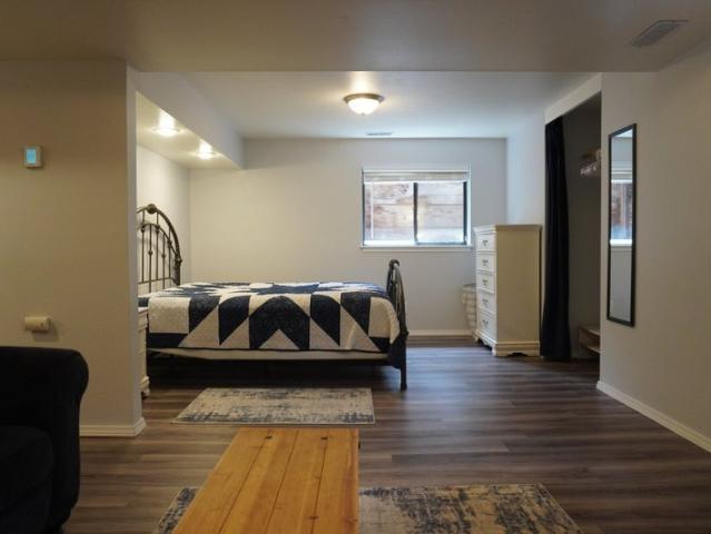 Furnished Basement Studio Apartment_Approx. 500 Sq
