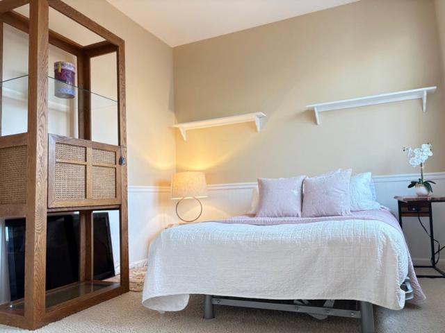 Furnished Bedroom and Private Bath in Littleton T