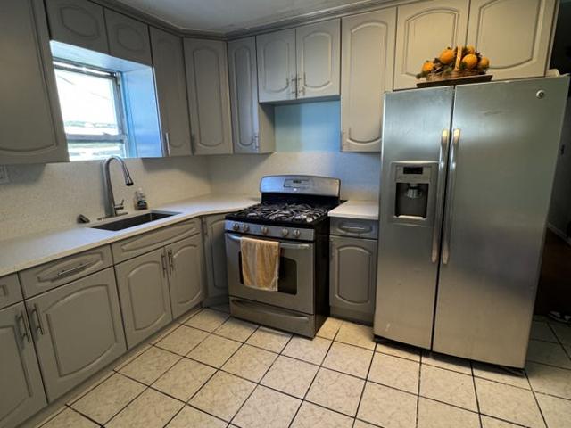 Furnished Bedroom for rent