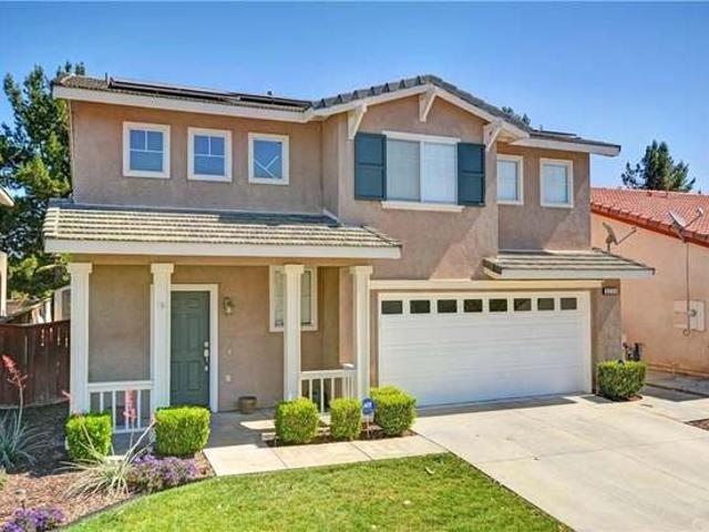 Furnished bedroom for rent in Corona