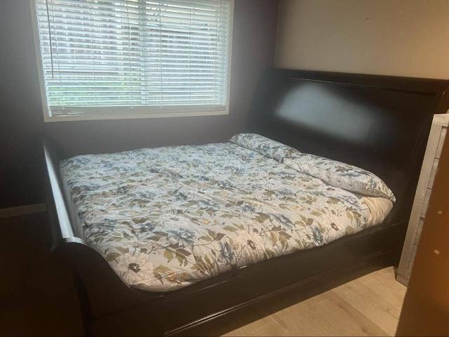 Furnished bedroom in Beaverton OR