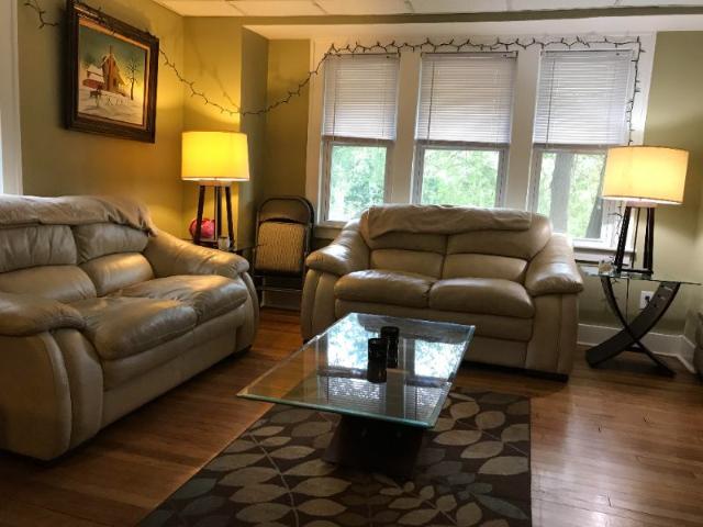 Furnished Bedroom Near Downtown Royal Oak