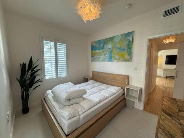Furnished Bedroom near UCLA