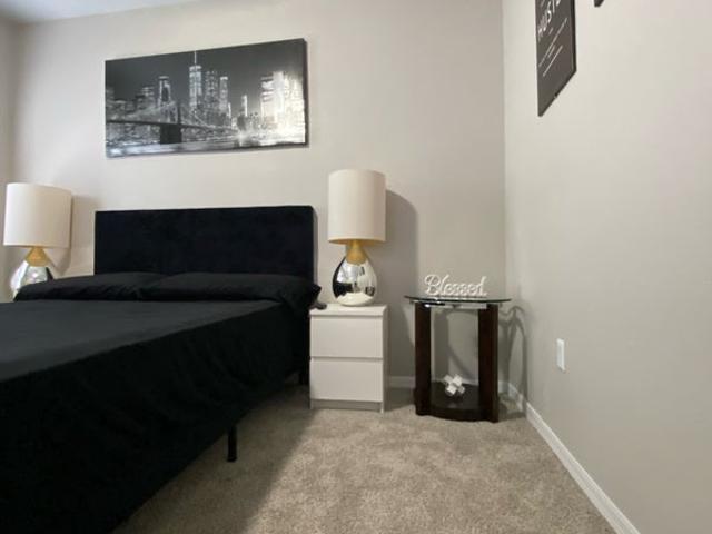Furnished bedroom/bath 4 rent on the golf course