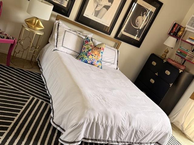 Furnished Ensuite in Prime West Hollywood