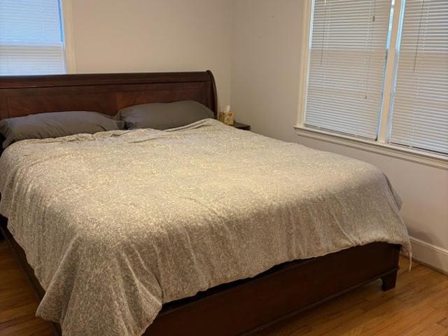 Furnished King Room for Rent – Utilities Included