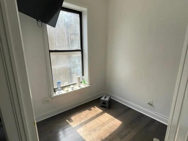 Furnished Harlem Rooms Available Calm Space