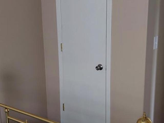 Furnished or unfurnished room for rent