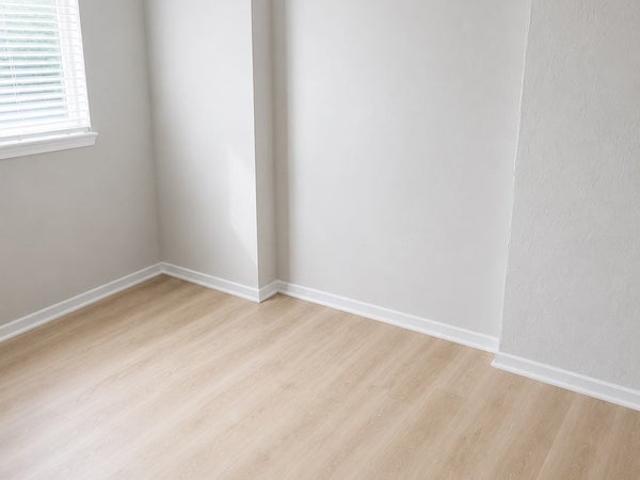Furnished or Unfurnished Room for Rent Westminster