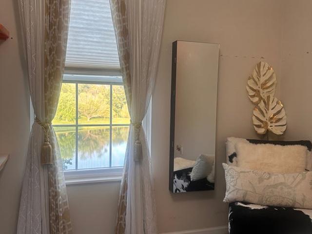 Furnished Lake View Room – Utilities Included
