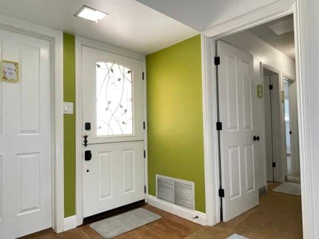 Furnished Large Bedroom, 15mins to CSUF,Disneyland