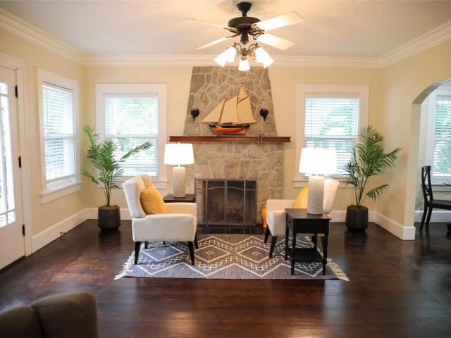 FURNISHED LUXURY 3 Br 3 Ba RENTAL NEAR DOWNTOWN ST PETERSBURG, FL