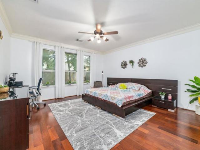Furnished Master Bedroom for Rent in a Sugar Land