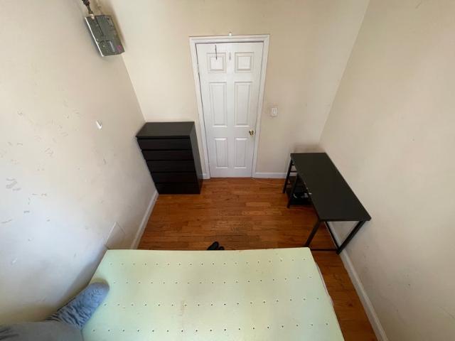 Furnished single room for long term sublet