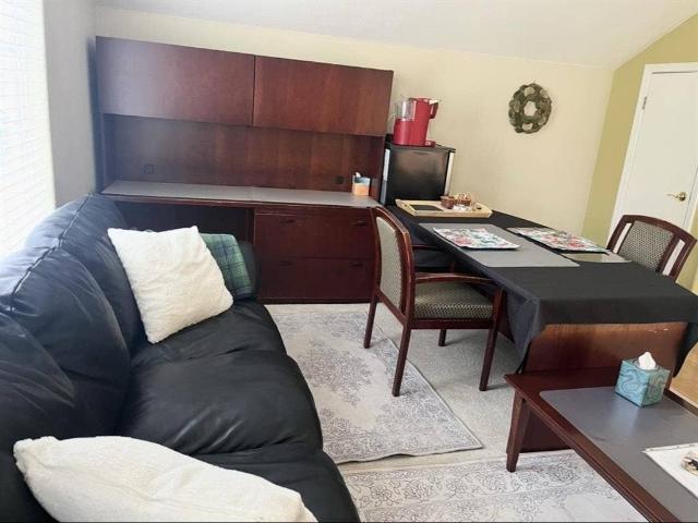 Furnished studio apartment