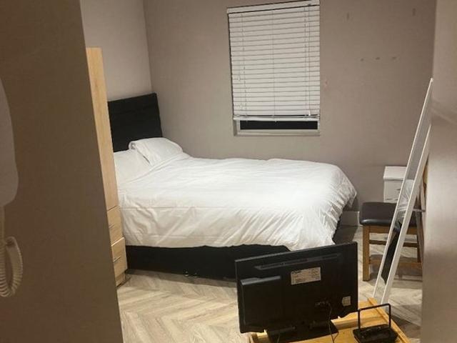 Furnished Studio Flat – Lee Green, SE12 – Bills