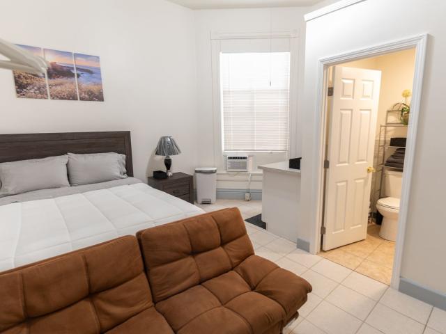 Furnished Studio for Rent in Historic Downtown Cole Block Building