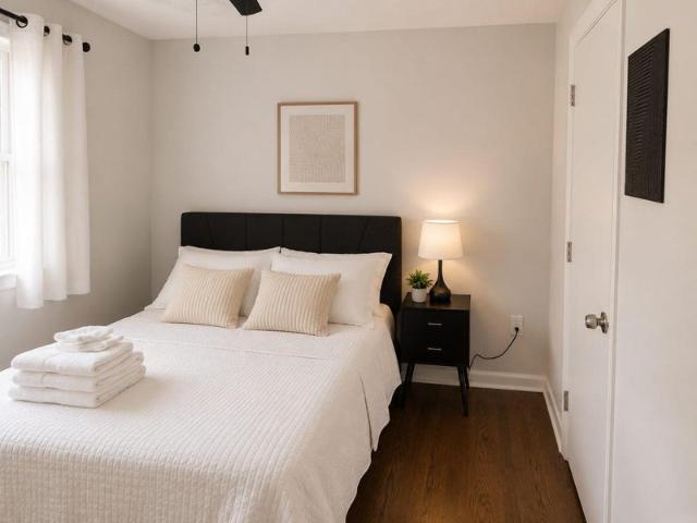 Furnished Suite + Private Bath, Utilities Included