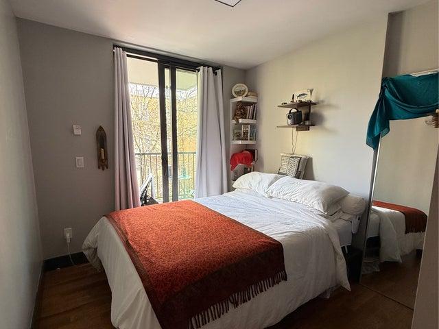 Furnished, Private Balcony + Bathroom, in unit WD