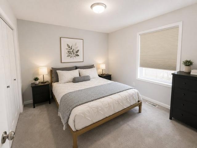 Furnished Private Bedroom in Luxury New_Build Tow