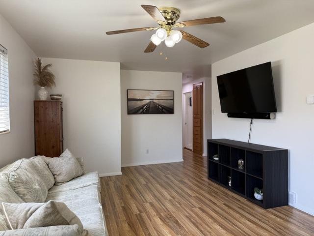 Furnished Private Bedroom with Adjoining Office_U