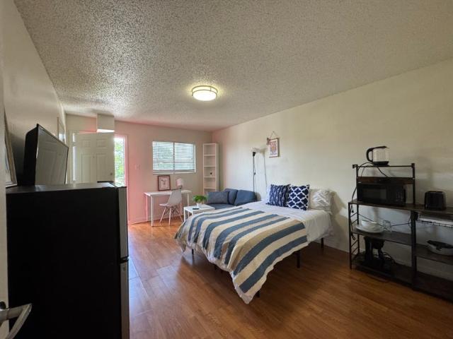 Furnished Private Room at Hive – Close to UT Austi