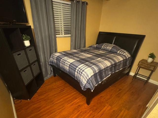 Furnished private room available