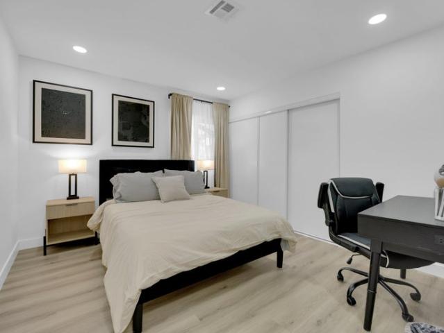 Furnished Private Room in Newly Renovated Home wi