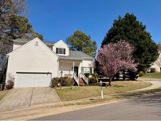 Furnished Private Room in a Clean Single Family H