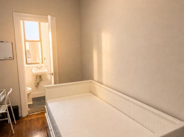 Furnished Private Room w Priv Bath Near Columbia