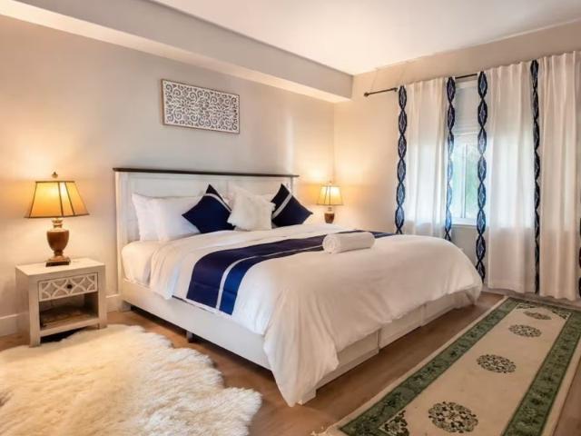Furnished Private Room with Private Bathroom