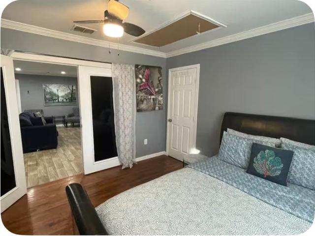 Furnished Queen Bedroom_Utilities included_Shared